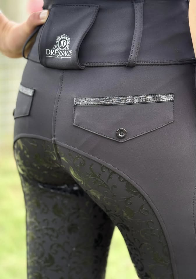 The Dressage Diva Black tights the “Chloe” – Mighty Farm Equine